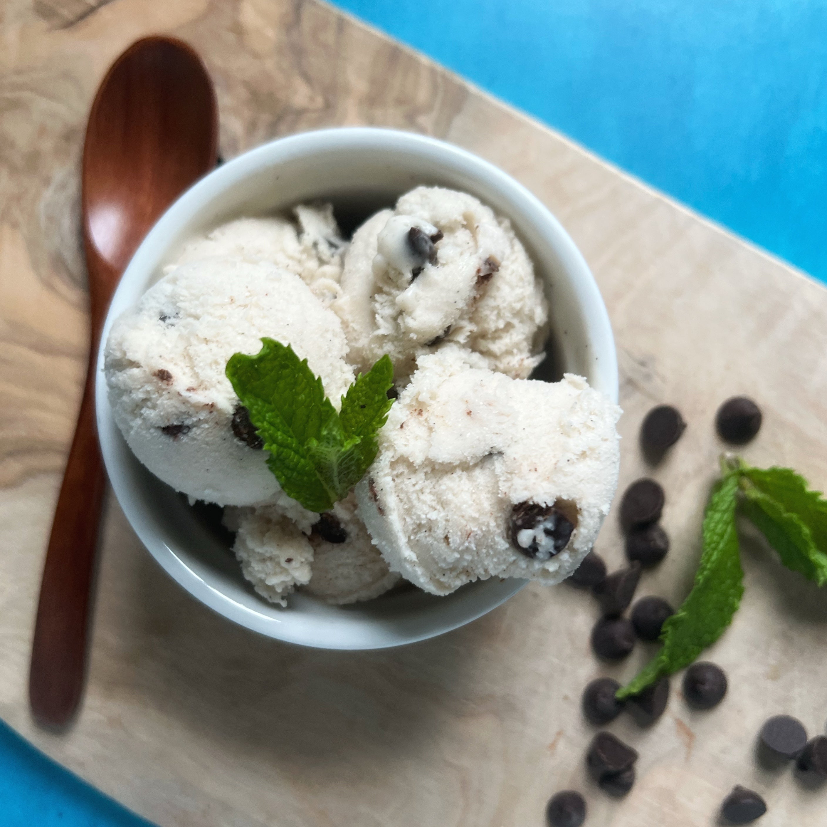 Paleo Mint Chocolate Chip Ice Cream – Sugar Snap Shift
